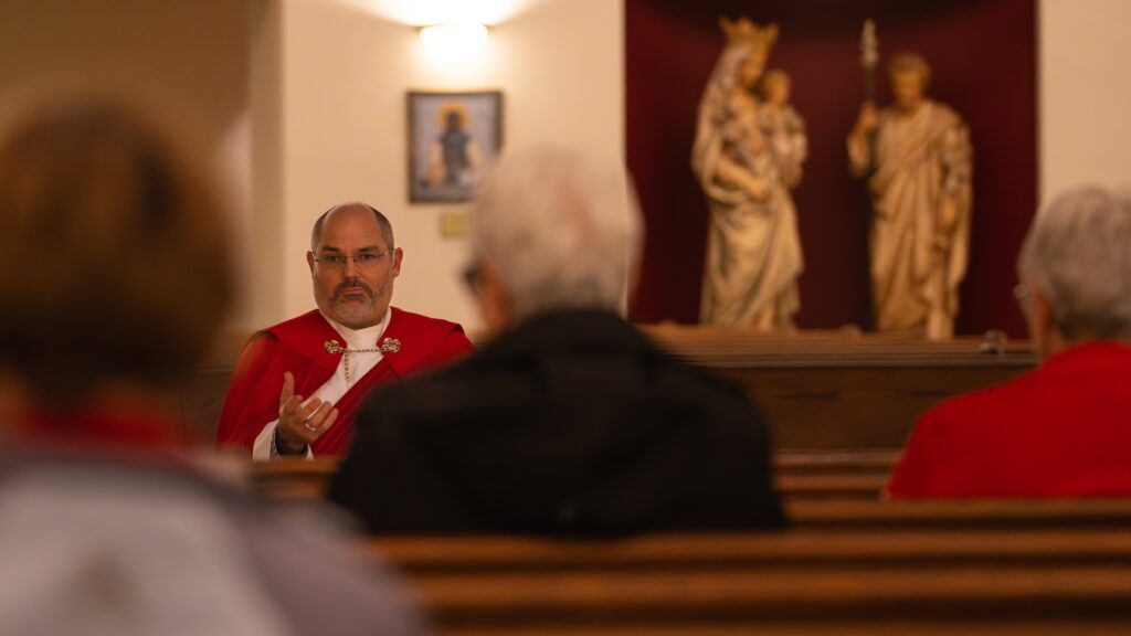 For ‘Red Week,’ parish remembers suffering of Jews and Muslims along ...