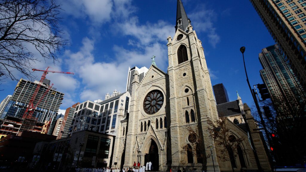 Pope Francis gives Chicago 5 new auxiliary bishops, veteran pastors ...