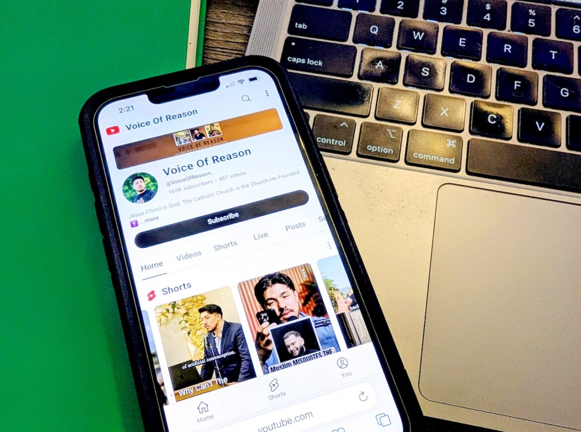 Bishop places restrictions on Catholic influencer accused of misconduct ...