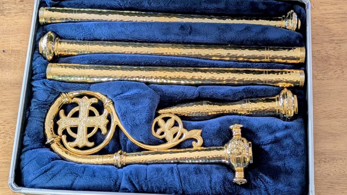 Wisconsin man’s Catholic faith revived after finding bishop’s crosier ...