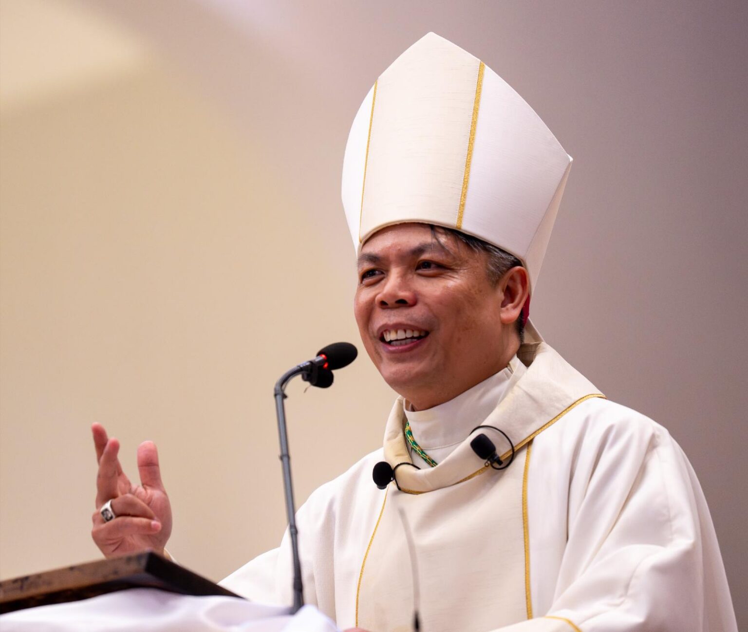 Phoenix priest ordained as diocese's second auxiliary bishop