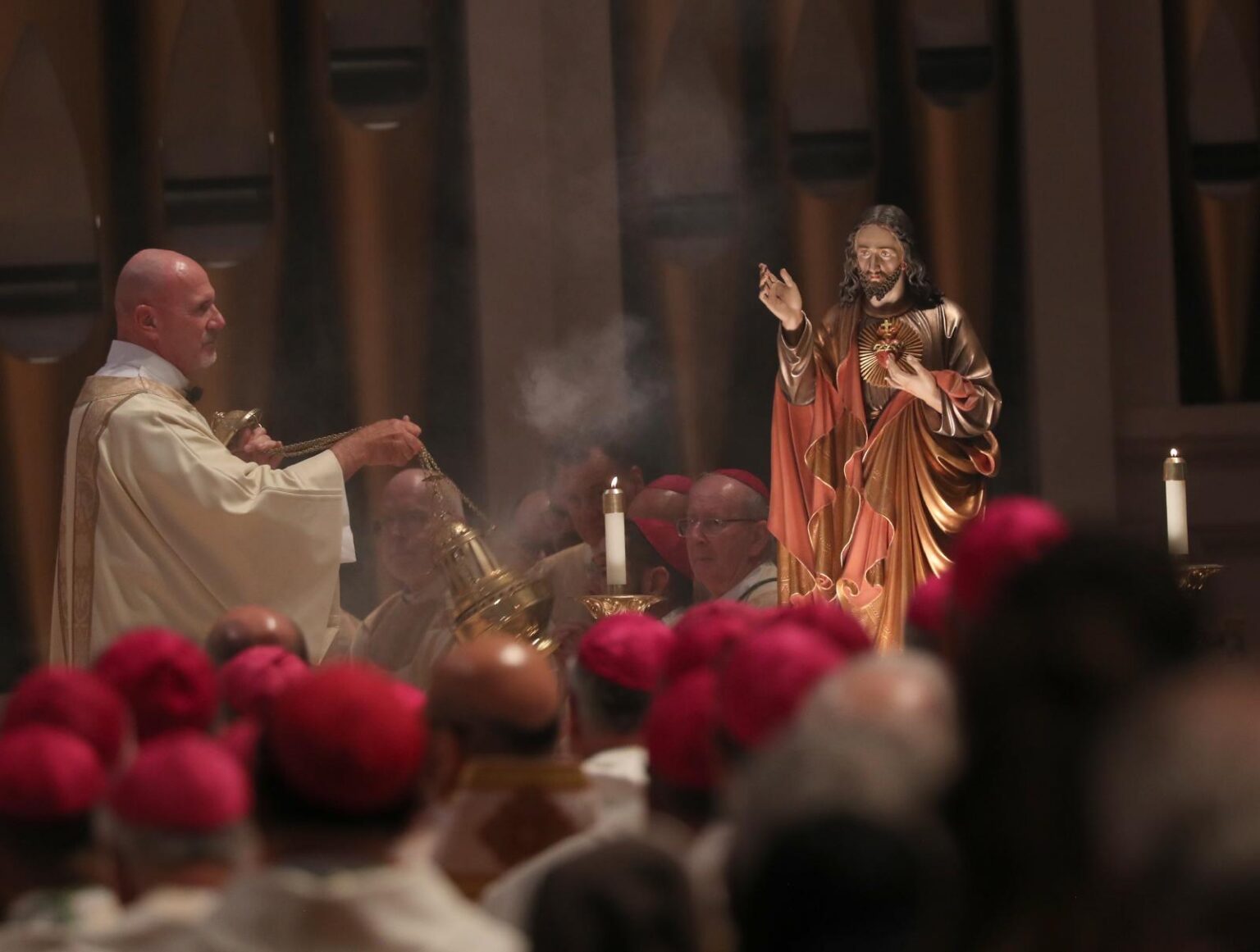 Bishops’ spring public meeting culminates with charter vote ...